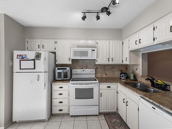 777 Custer Rd APT 21-2, Richardson, TX 75080 | Zillow