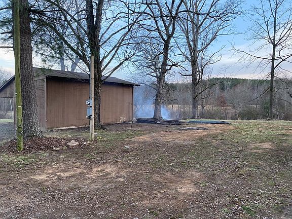960 Mooneyham Lonewood Rd, Spencer, TN 38585 | MLS #225869 | Zillow