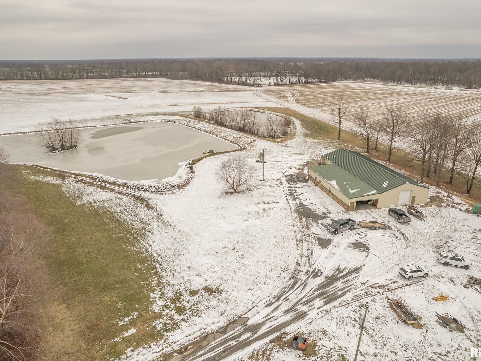 800 Lake Rd, Villa Ridge, IL 62996 | MLS #EB452158 | Zillow
