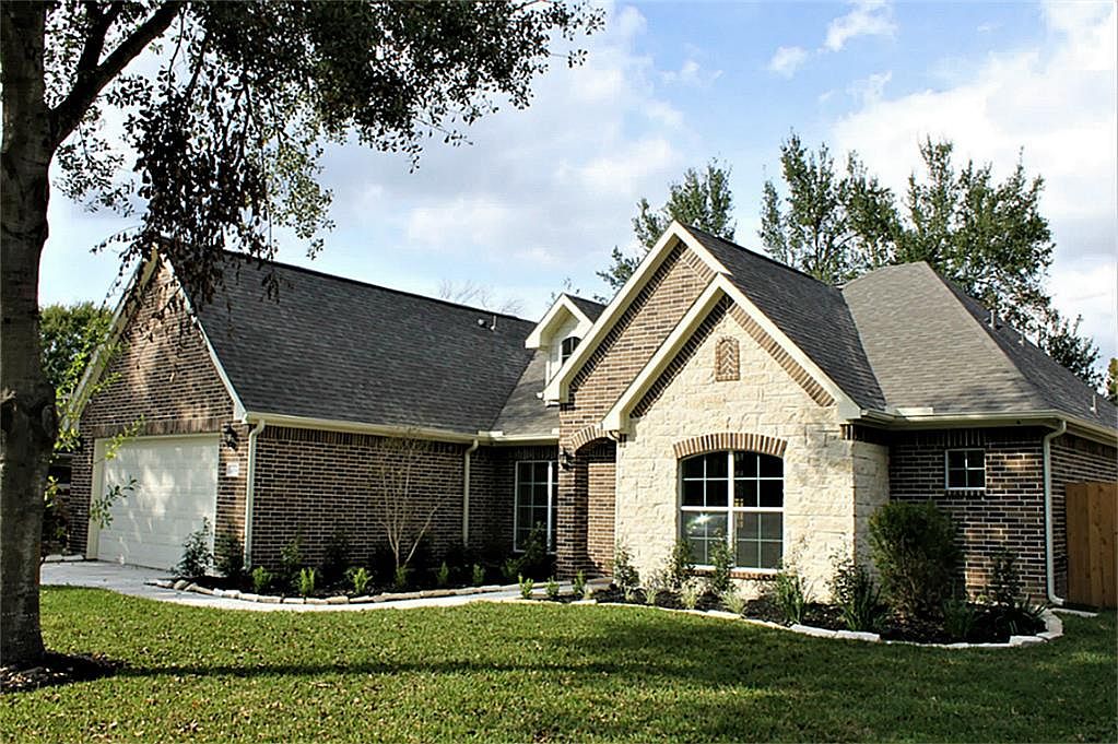10950 Britt Way, Houston, TX 77043 | Zillow