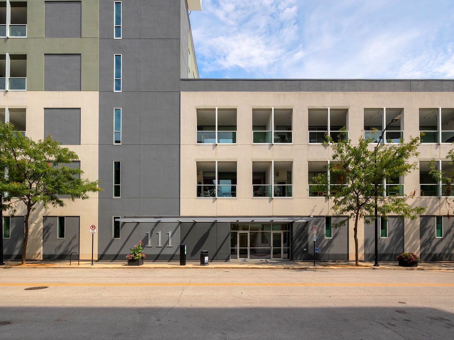 111 10th St UNIT 211, Des Moines, IA 50309 | Zillow