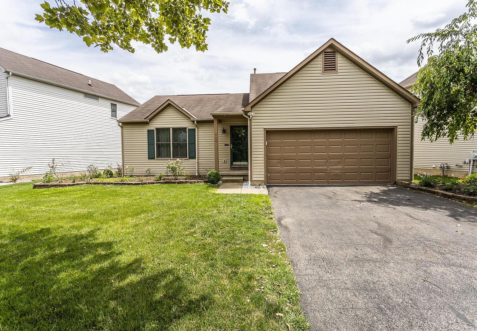 408 Galloway Ridge Dr, Galloway, OH 43119 | Zillow