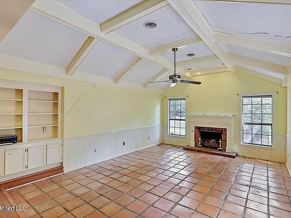 104 Foxgate Pl, Jackson, MS 39211 | MLS #4058534 | Zillow