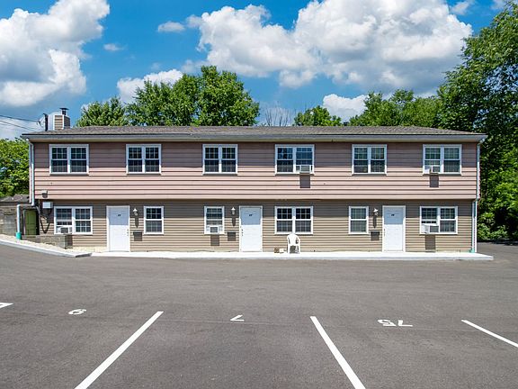 79 31st St NW, Barberton, OH 44203 | Zillow