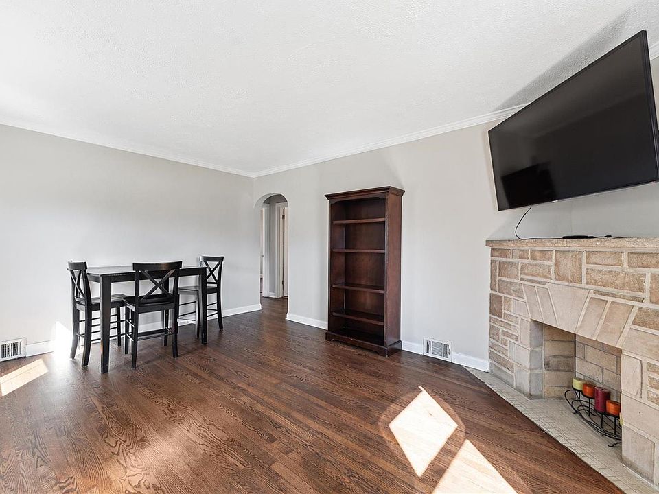 4817 Autumn Dr, Saint Louis, MO 63123 | Zillow