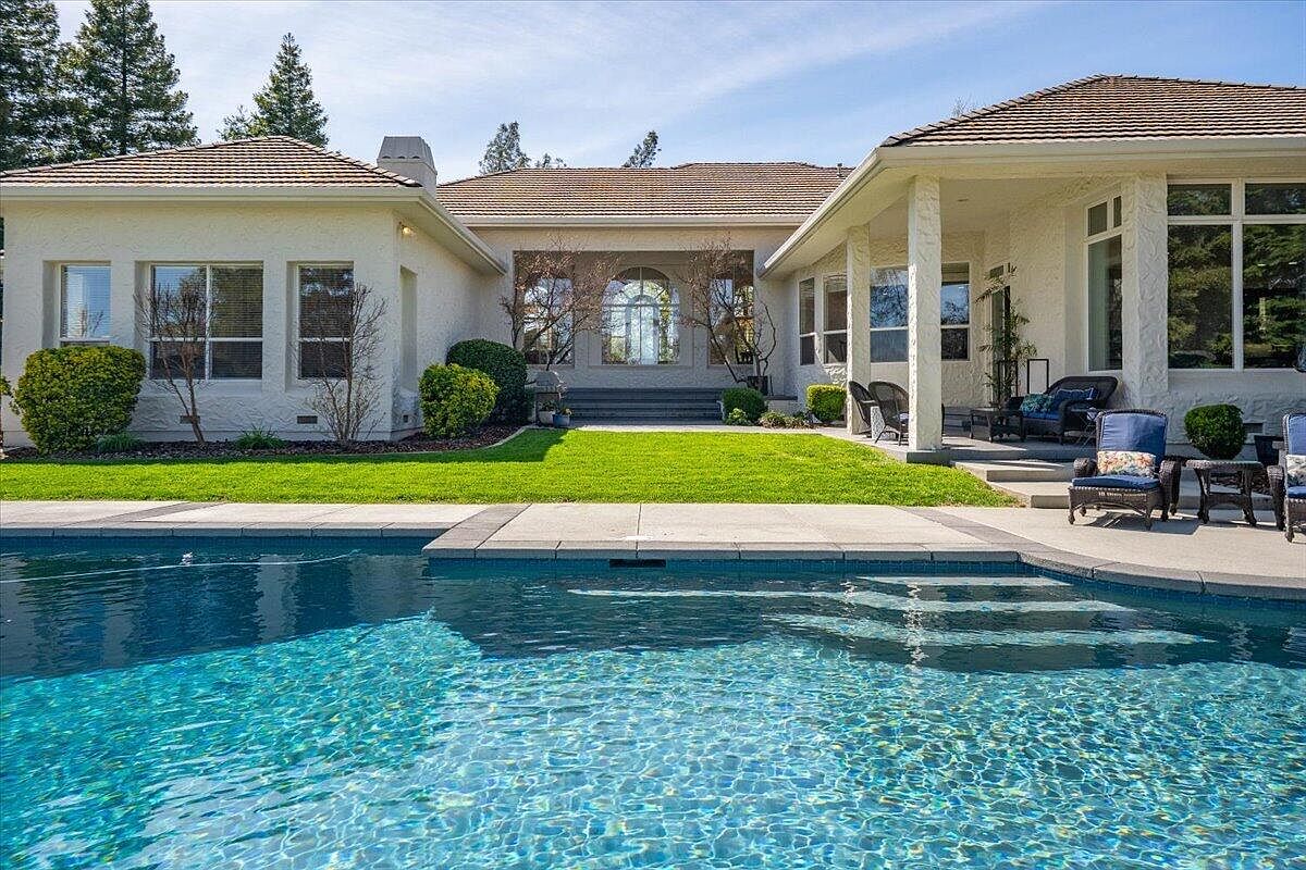 15888 El Camino Robles Rd, Redding, CA 96001 | MLS #25-1225 | Zillow