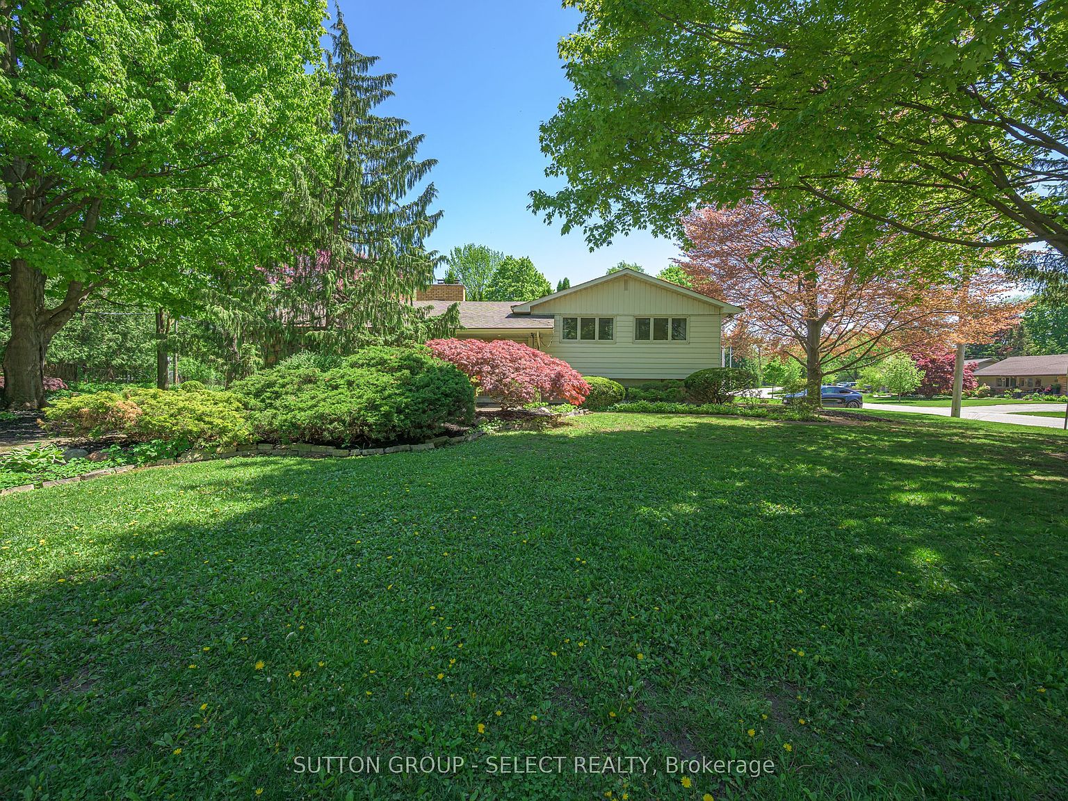 316 Ramsay Rd, London, ON N6G 1N8 | MLS #X12162516 | Zillow