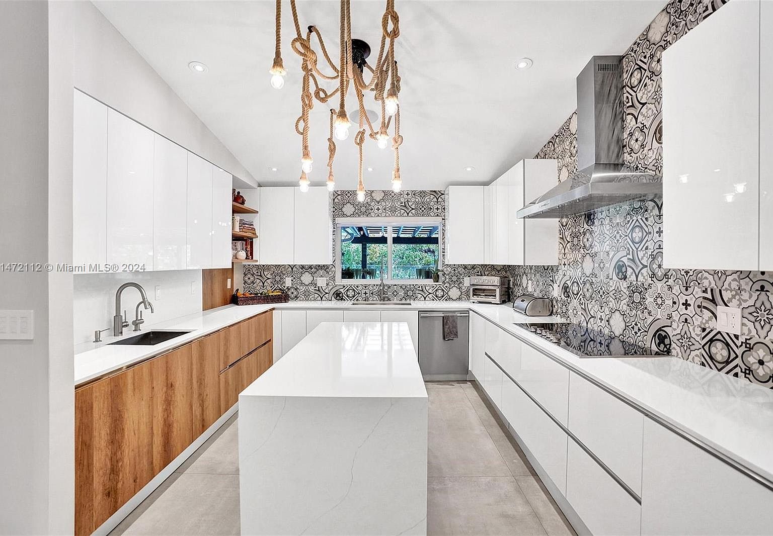 19105 NE 21st Ave, North Miami Beach, FL 33179 | Zillow