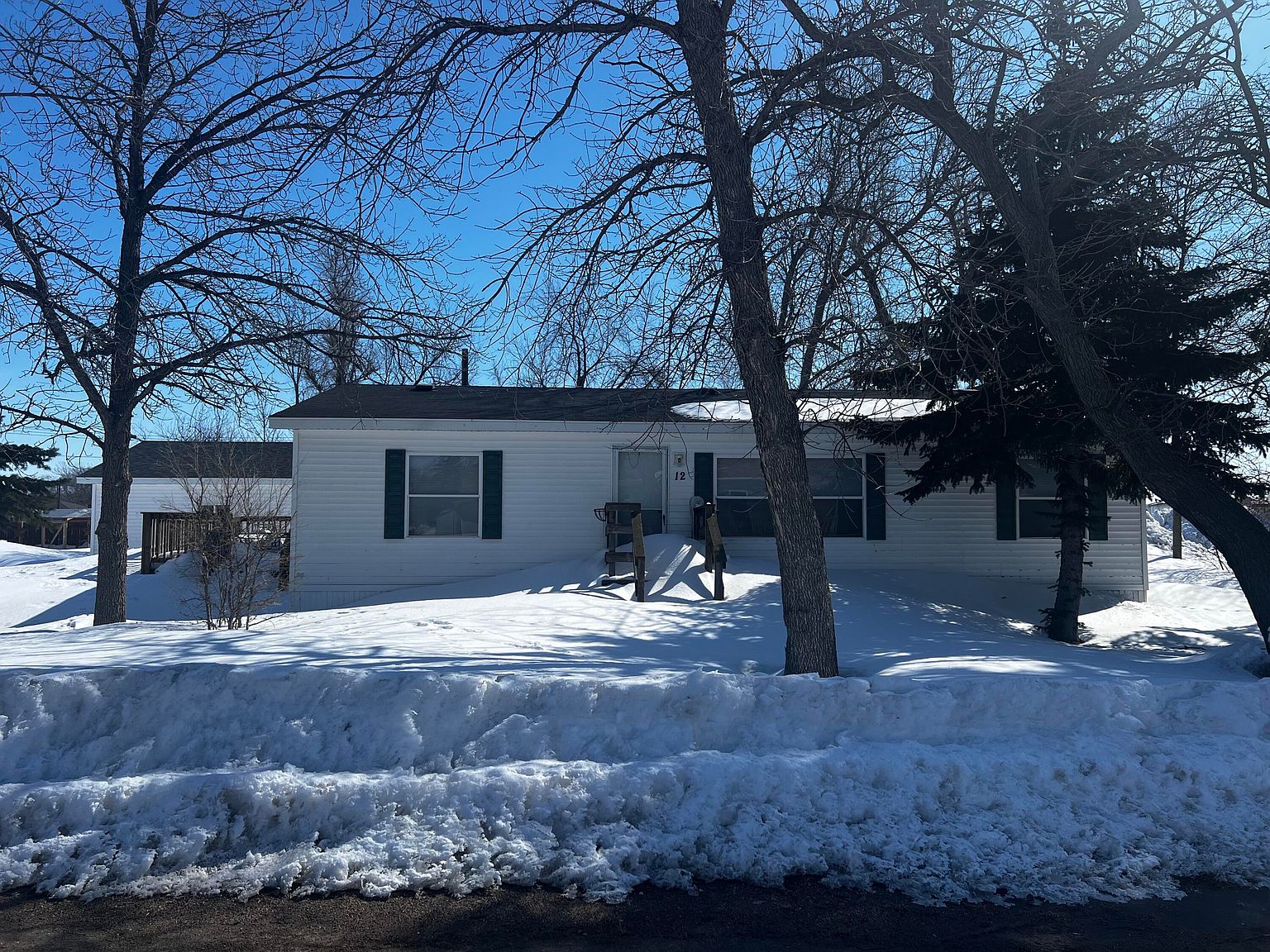 12 N 5th St, Ipswich, SD 57451 | Zillow