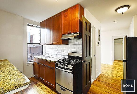116 Mott St APT 8, New York, NY 10013 | Zillow