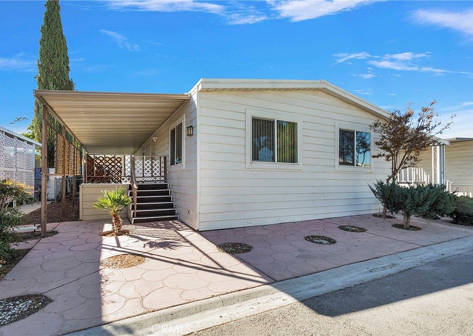 15252 Seneca Rd SPACE 27, Victorville, CA 92392 | MLS #HD23205116 | Zillow