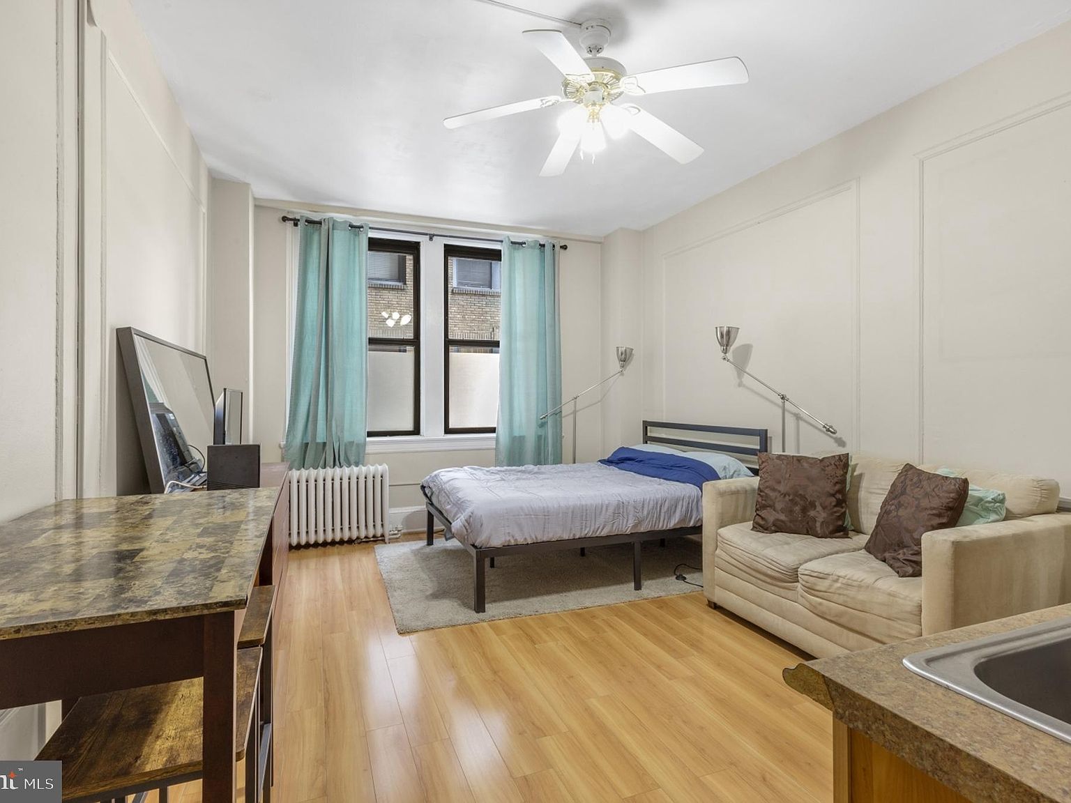 1324 Locust St APT 329, Philadelphia, PA 19107 | MLS #PAPH2534510 | Zillow