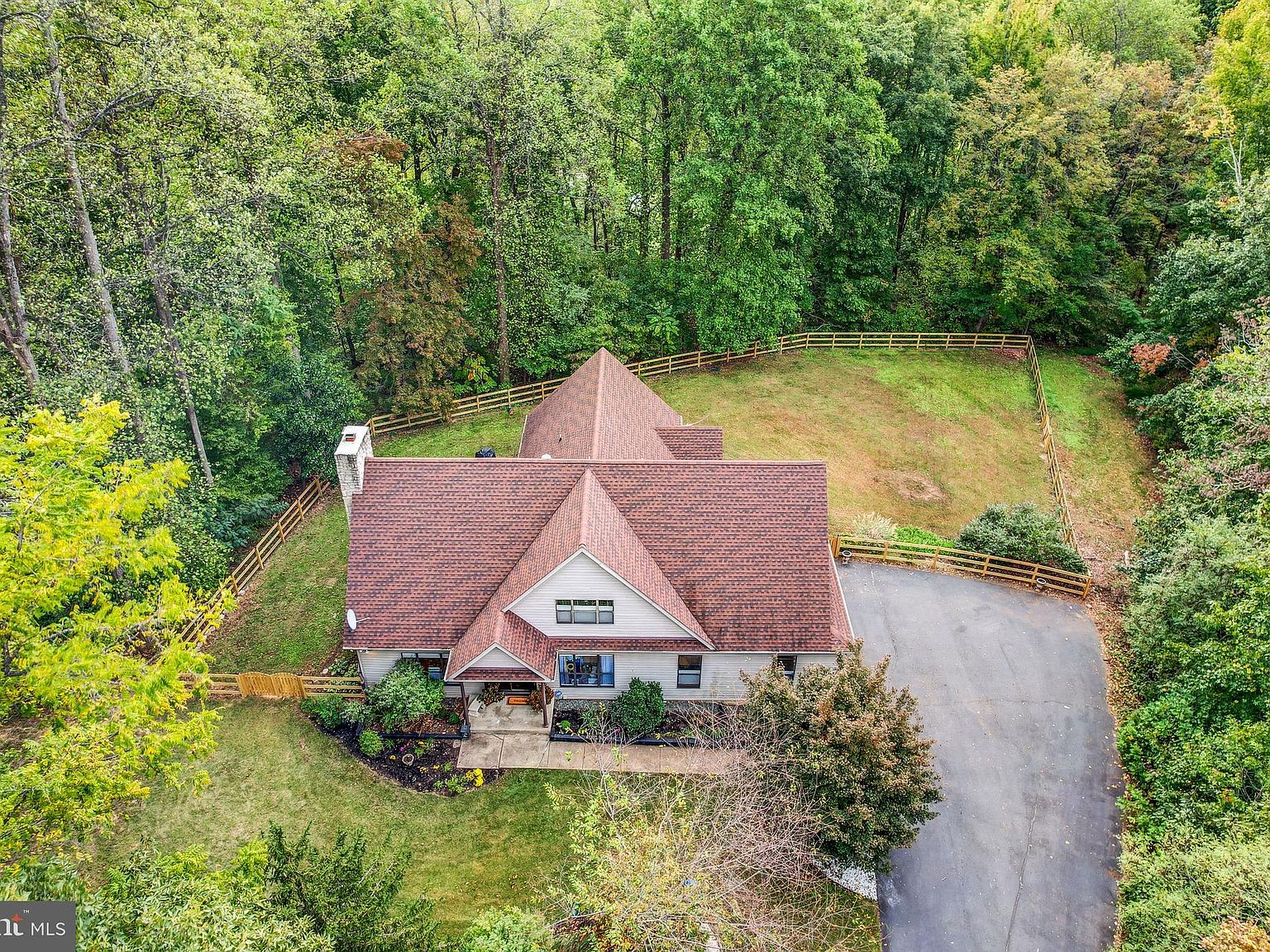 5 Rolling Brooke Ct, Stafford, VA 22554 | Zillow