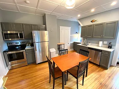 327 Spring St Newport RI | Zillow