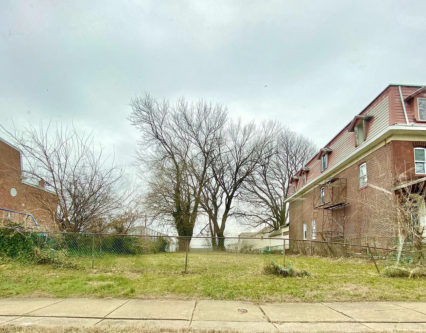 3317 W 3rd St, Trainer, PA 19061 | Zillow