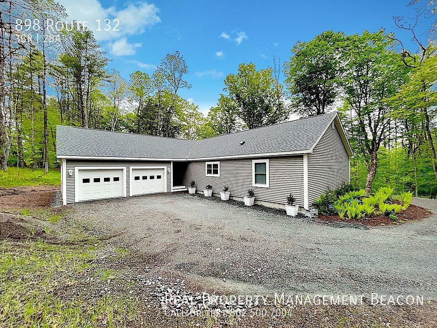 898 Route 132, Thetford Center, VT 05075 | Zillow