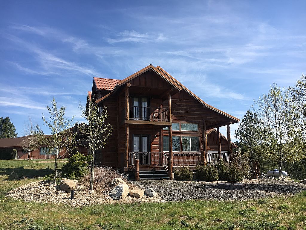 65 Vista Point Loop, Cascade, ID 83611 | Zillow