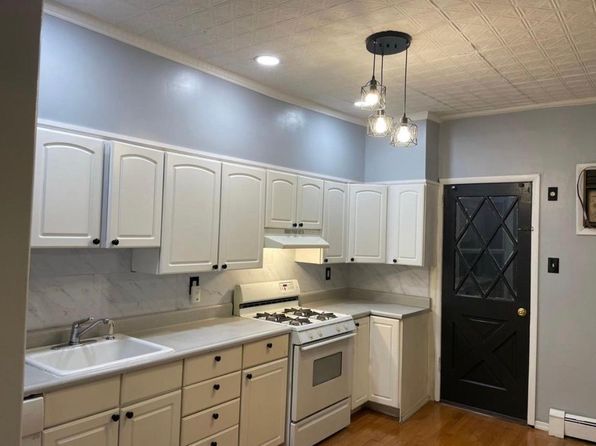 Houses For Rent in Bayonne NJ - 55 Homes | Zillow