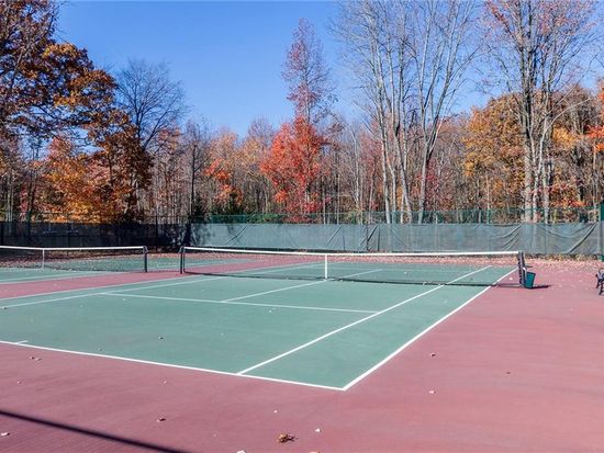 32 Edgemere Dr, Kendall Park, NJ 08824 | Zillow