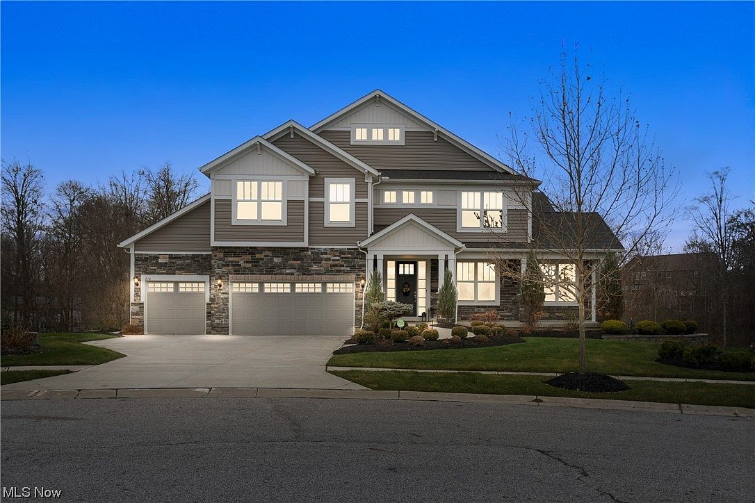 210 Harvester Dr, Akron, OH 44321 | MLS #5009417 | Zillow
