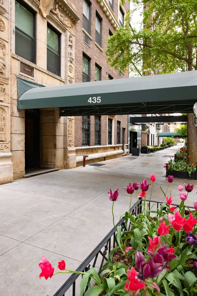 435 East 57th Street #2C in Sutton Place, Manhattan | StreetEasy