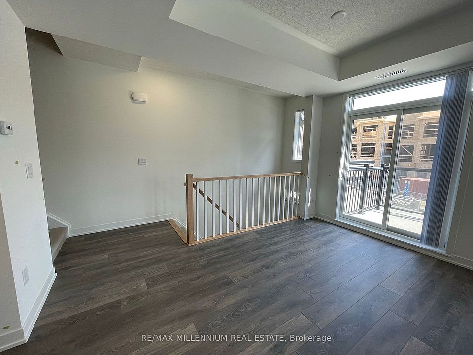 140 Canon Jackson Dr #212, Toronto, ON M6M 2G1 | MLS #W6741800 | Zillow