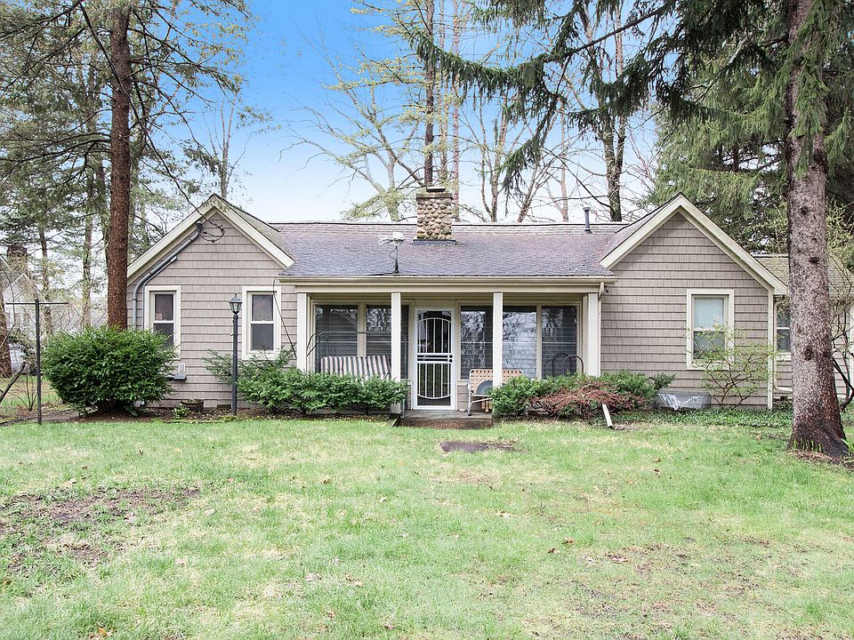 980 Lakewood St, Pullman, MI 49450 | Zillow