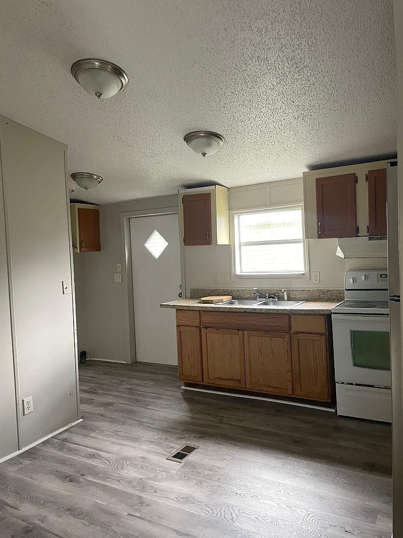 264 Southern Bell Loop, Tallahassee, FL 32304 | Zillow