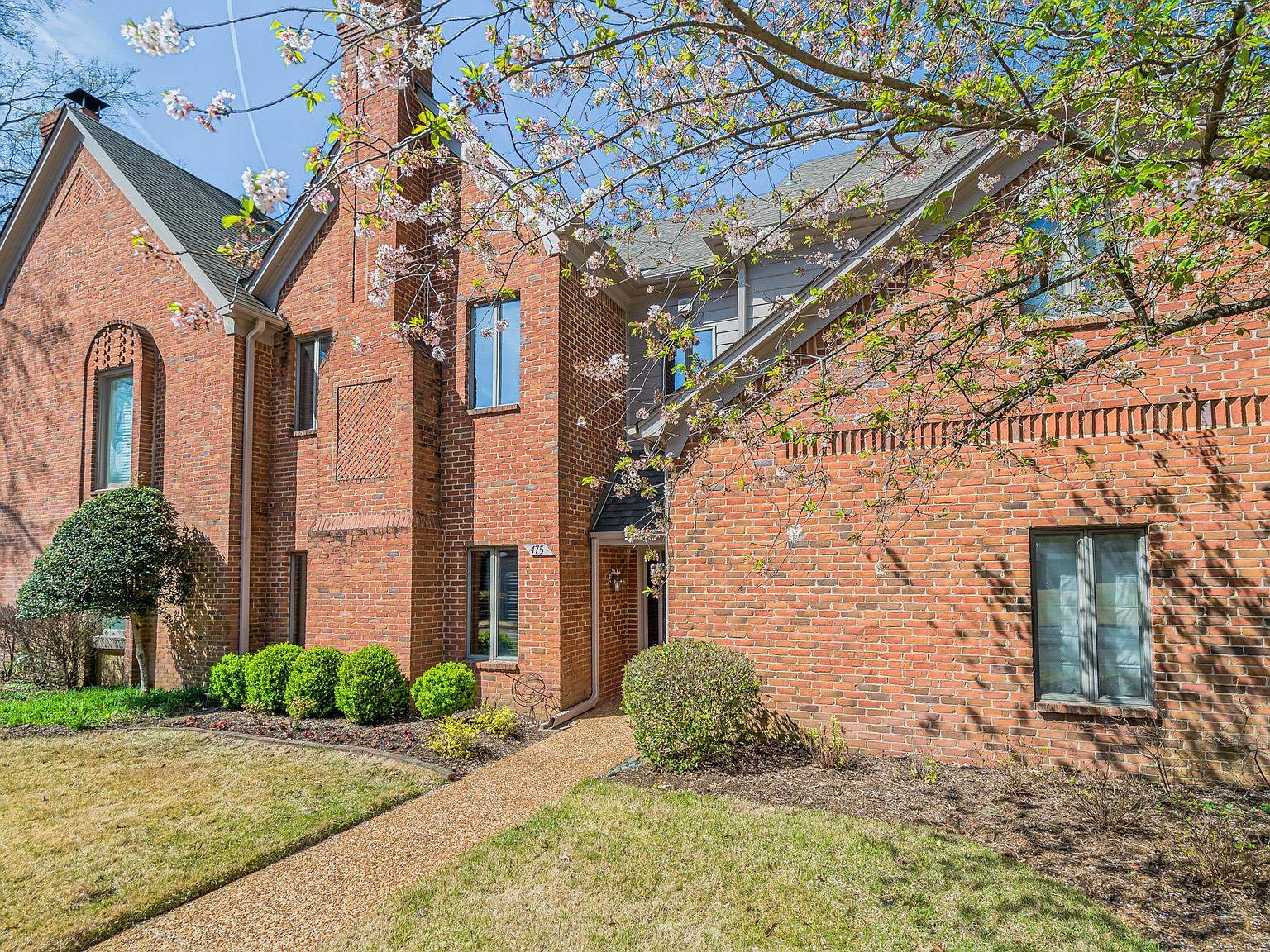 475 E Racquet Club Pl, Memphis, TN 38117 | Zillow
