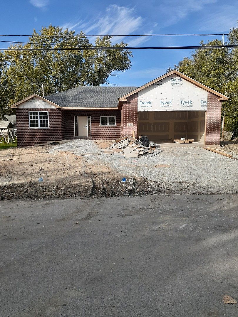 593 Farm St, Crete, IL 60417 | MLS #12500485 | Zillow
