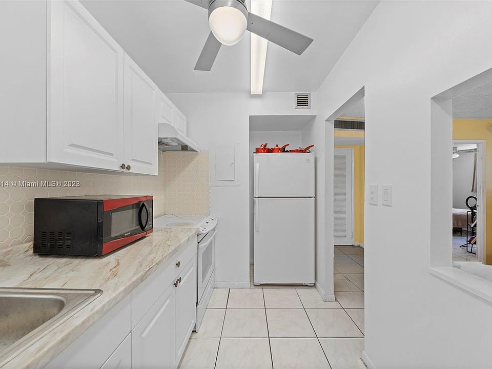 1700 NE 191st St APT 403, North Miami Beach, FL 33179 | MLS #A11435814 | Zillow