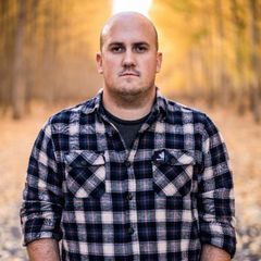 Nick Graves - Real Estate Photographer in Bellingham, WA | Zillow