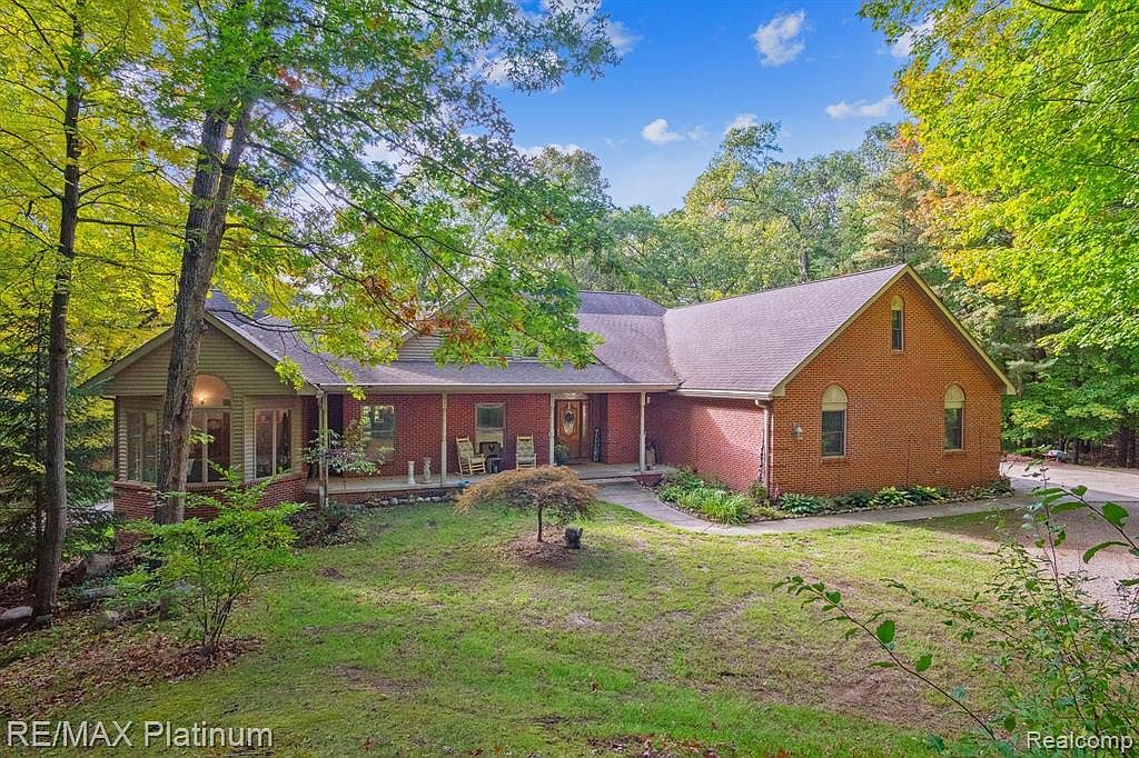 3821 Norton Rd, Howell, MI 48843 | MLS #20230088139 | Zillow