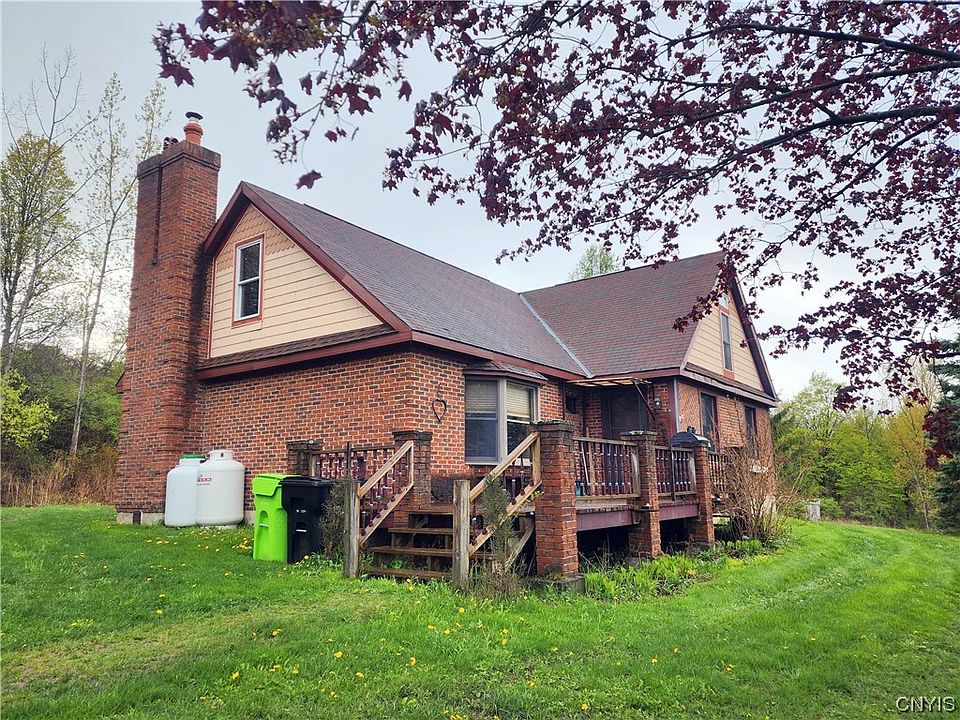 2933 Lords Hill Rd, Nedrow, NY 13120 | Zillow