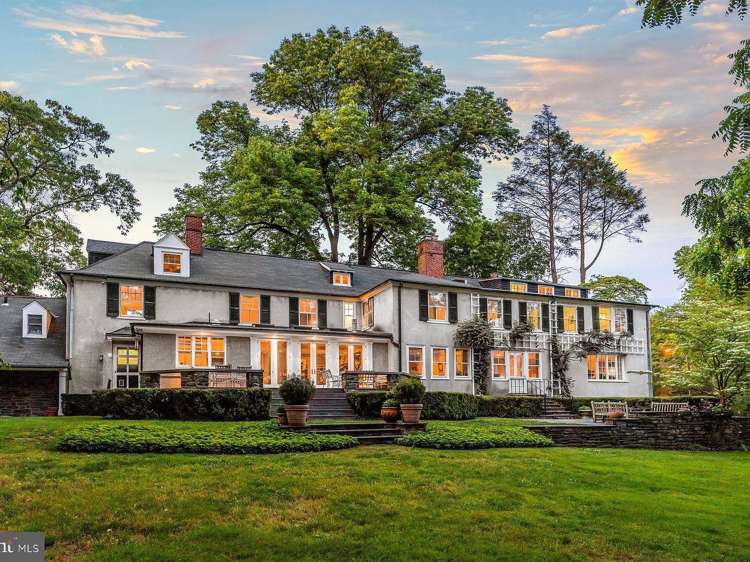 9012 Crefeld St, Philadelphia, PA 19118 | Zillow