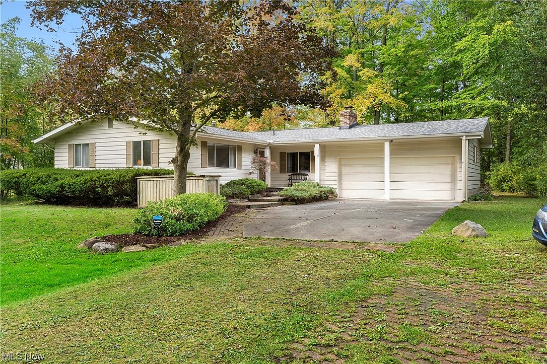 9633 Howland Springs Rd SE, Warren, OH 44484 | Zillow