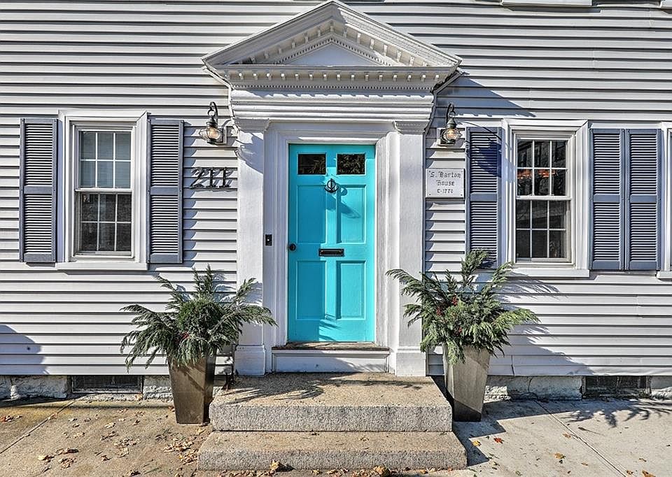 211 Water St, Warren, RI 02885 | Zillow 211 Water St, Warren, RI 02885 | Zillow