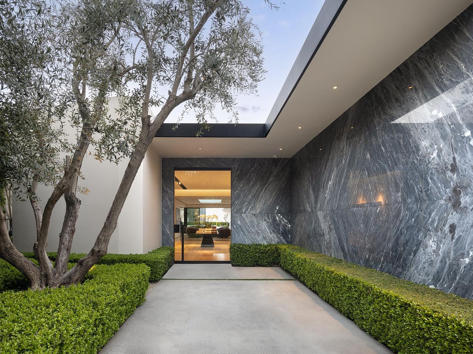 1877 Rising Glen Rd, Los Angeles, CA 90069 | Zillow