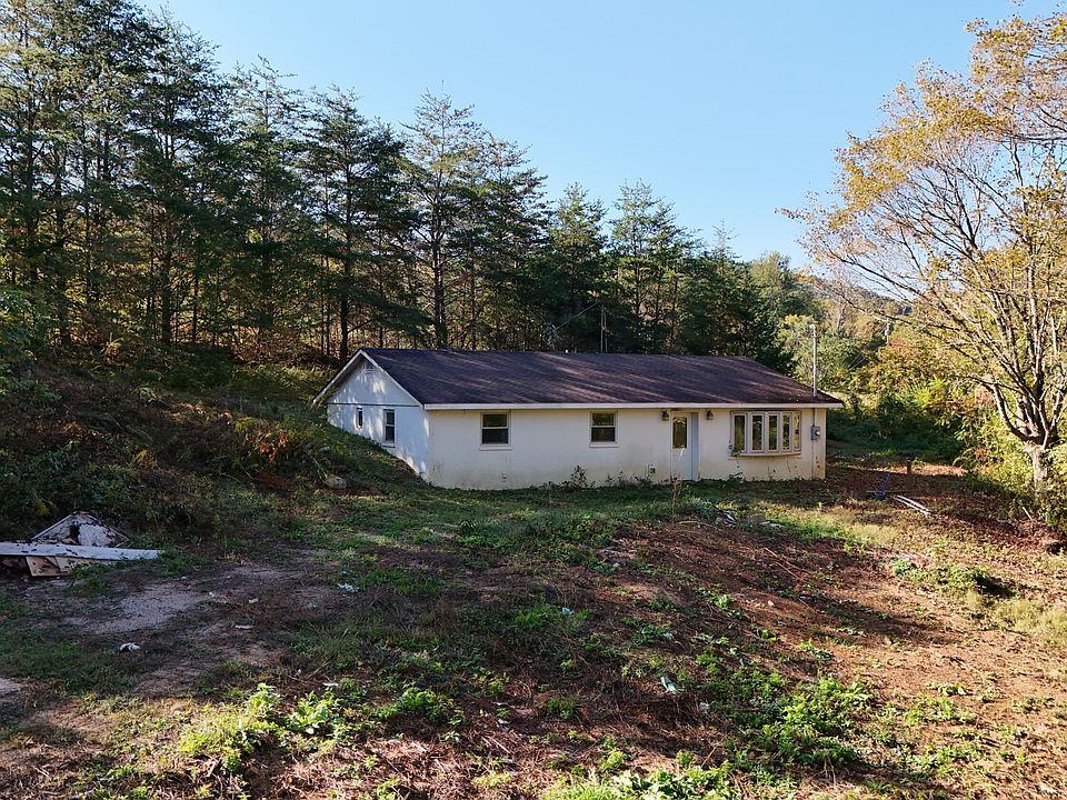 1049 Taylor Acuff Rd, Washburn, TN 37888 | MLS #1242459 | Zillow