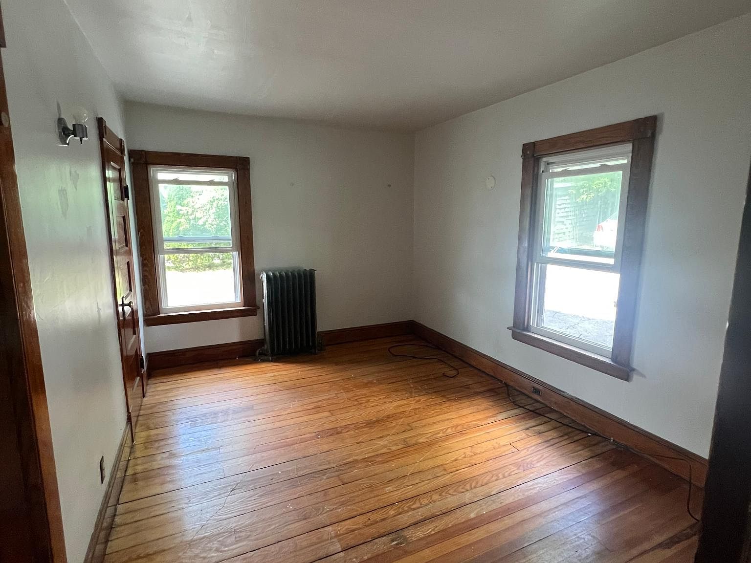 195 N Spring St #1, Naugatuck, CT 06770 | Zillow