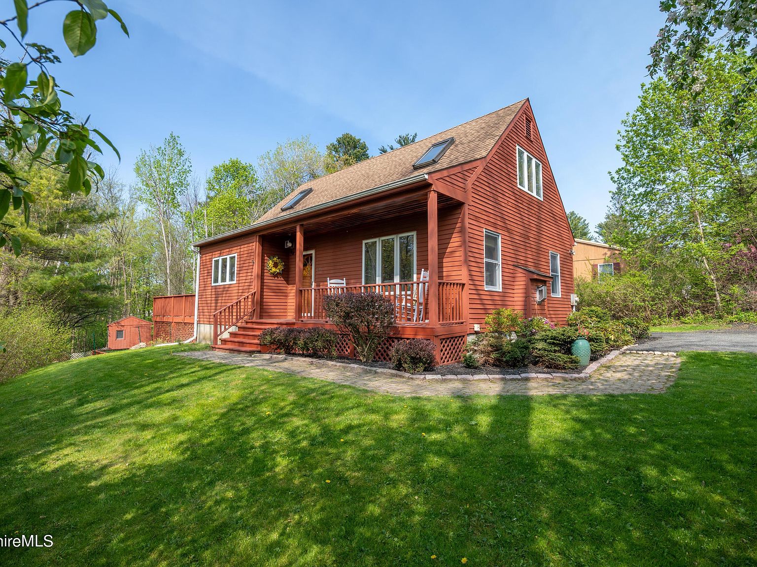 39 Demont Ave, Pittsfield, MA 01201 | MLS #240438 | Zillow