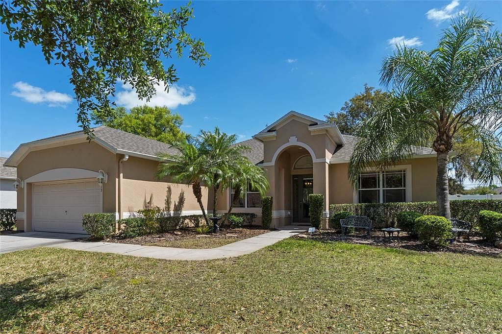 1913 Lazy Oaks Loop, Saint Cloud, FL 34771 | Zillow