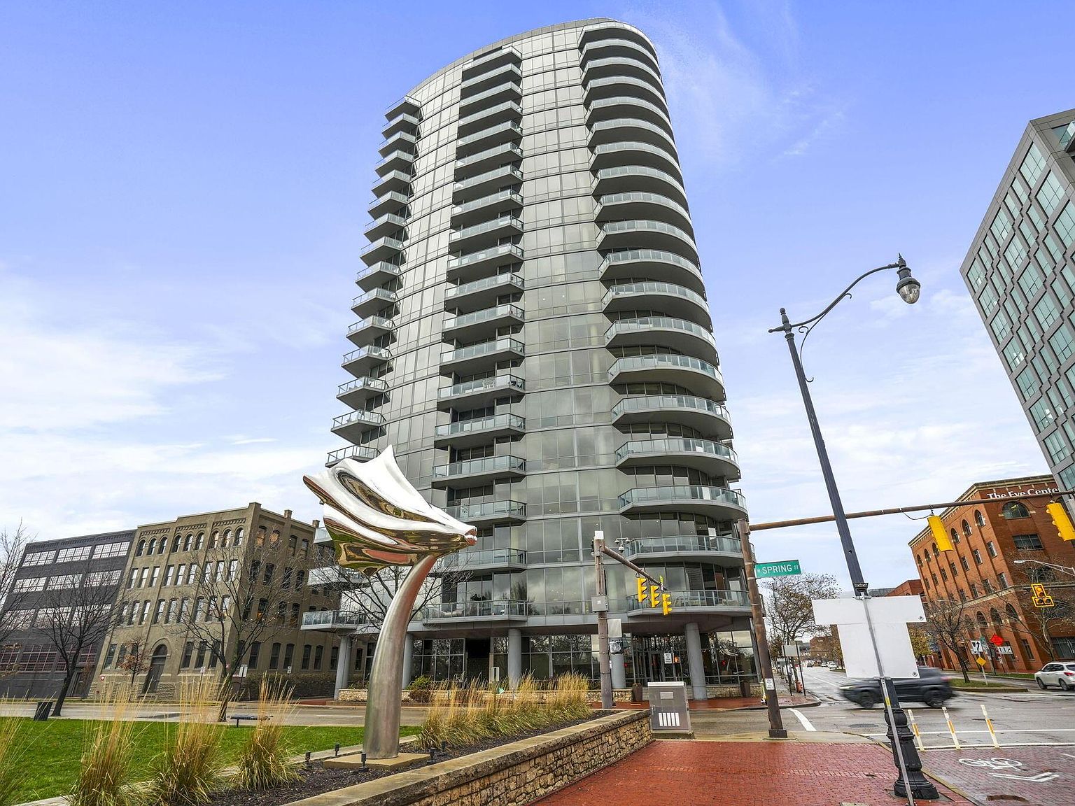 300 W Spring St UNIT 605, Columbus, OH 43215 | MLS #225003123 | Zillow