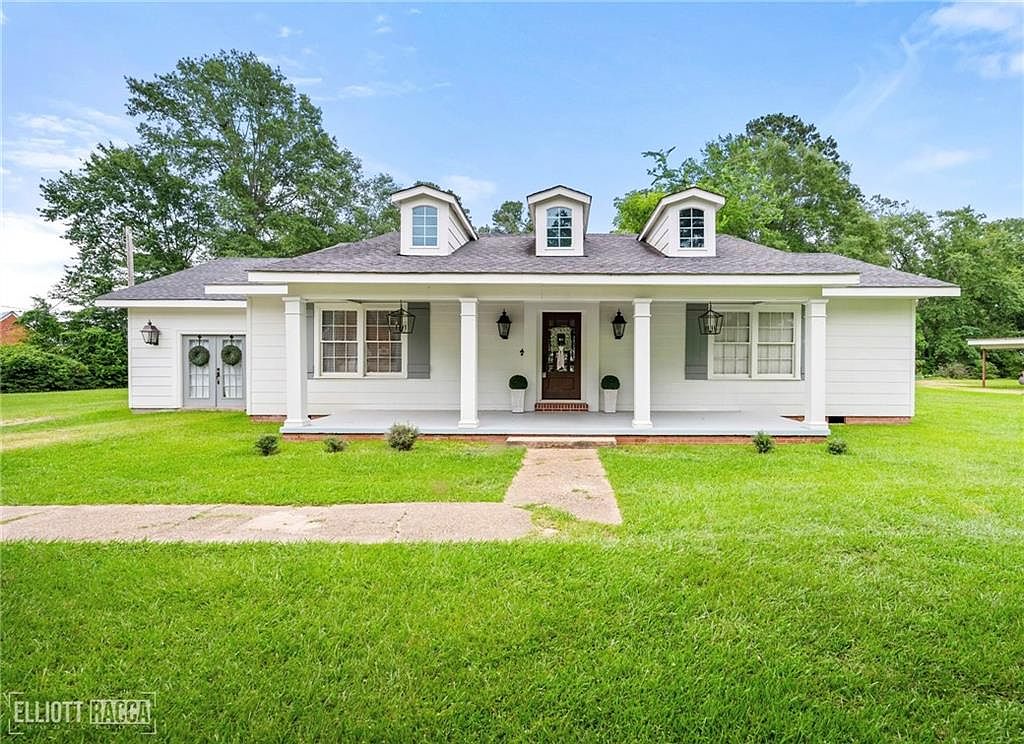 1131 Caddo St, Montgomery, LA 71454 | MLS #2453544 | Zillow