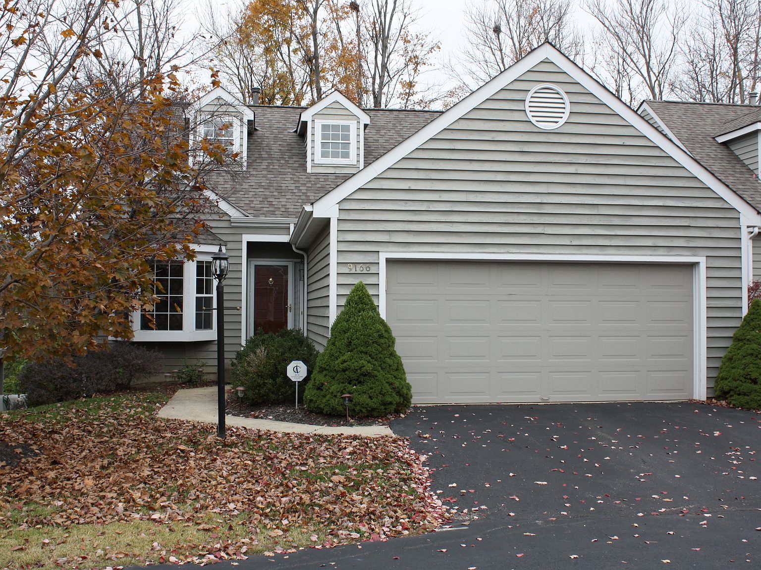 9166 Symmes Landing Dr, Loveland, OH 45140 | Zillow