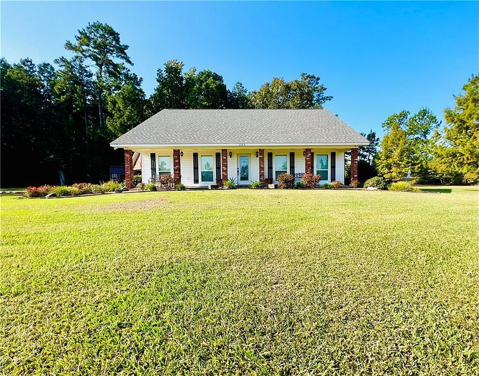 200 Reeder Rd, Jena, LA 71342 | Zillow