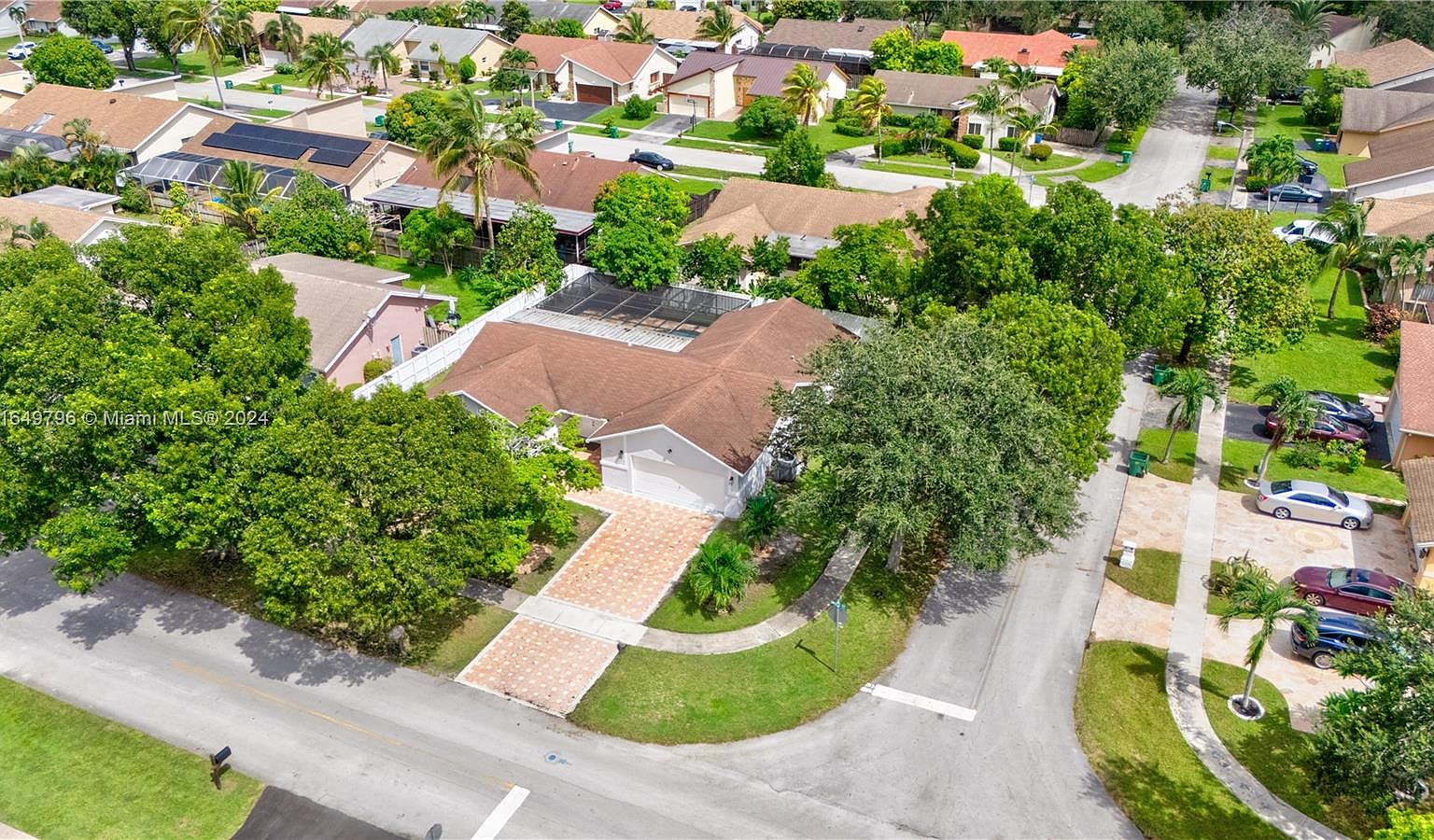 8501 NW 53rd Ct, Lauderhill, FL 33351 | MLS #A11649796 | Zillow