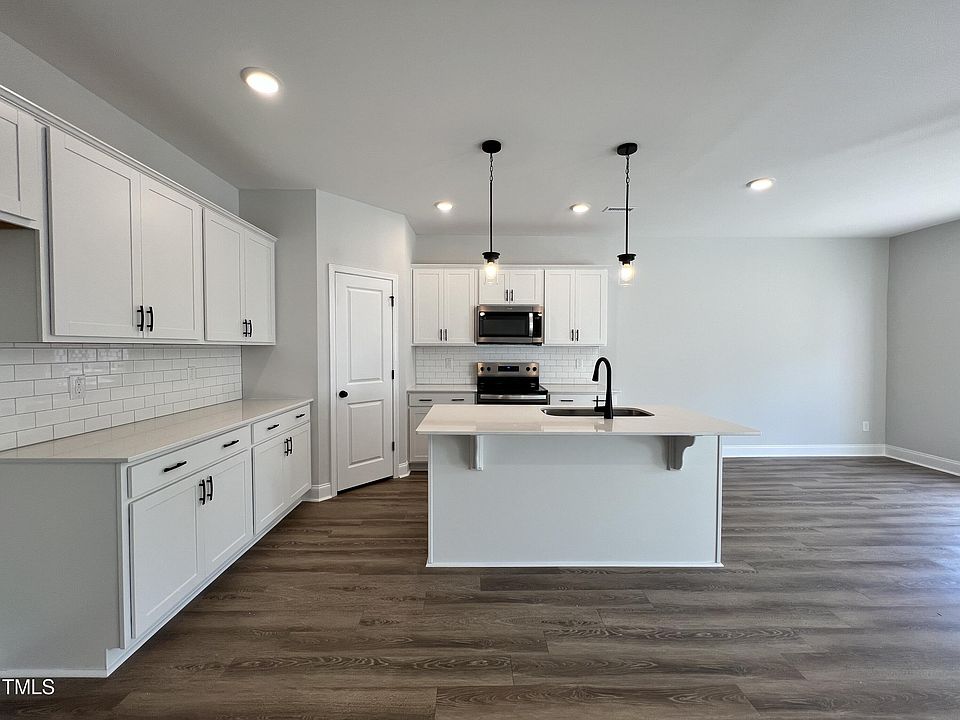 69 Calluna Dr, Clayton, NC 27520 | MLS #10042121 | Zillow