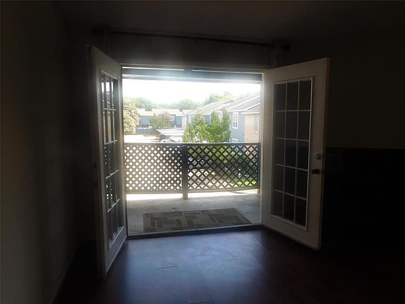 2323 Fairwind Rd #104, Houston, TX 77062 | MLS #57781121 | Zillow