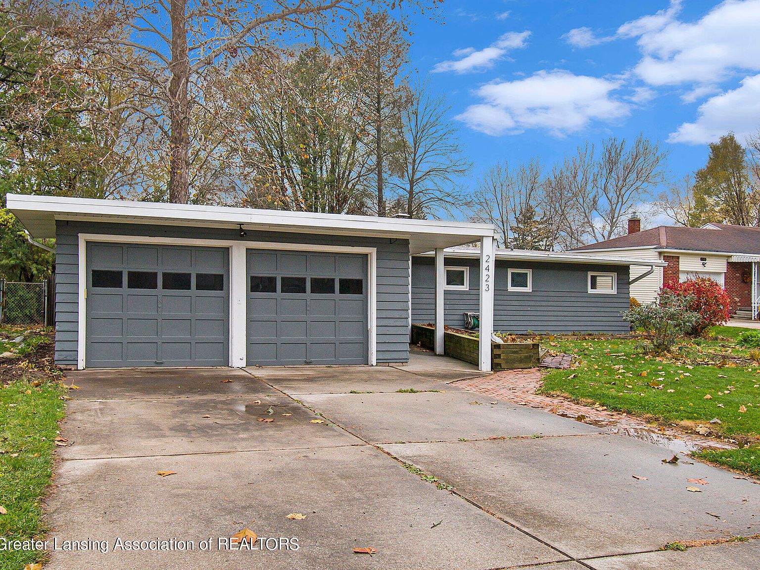 2423 Afton Pl, Lansing, MI 48906 | Zillow